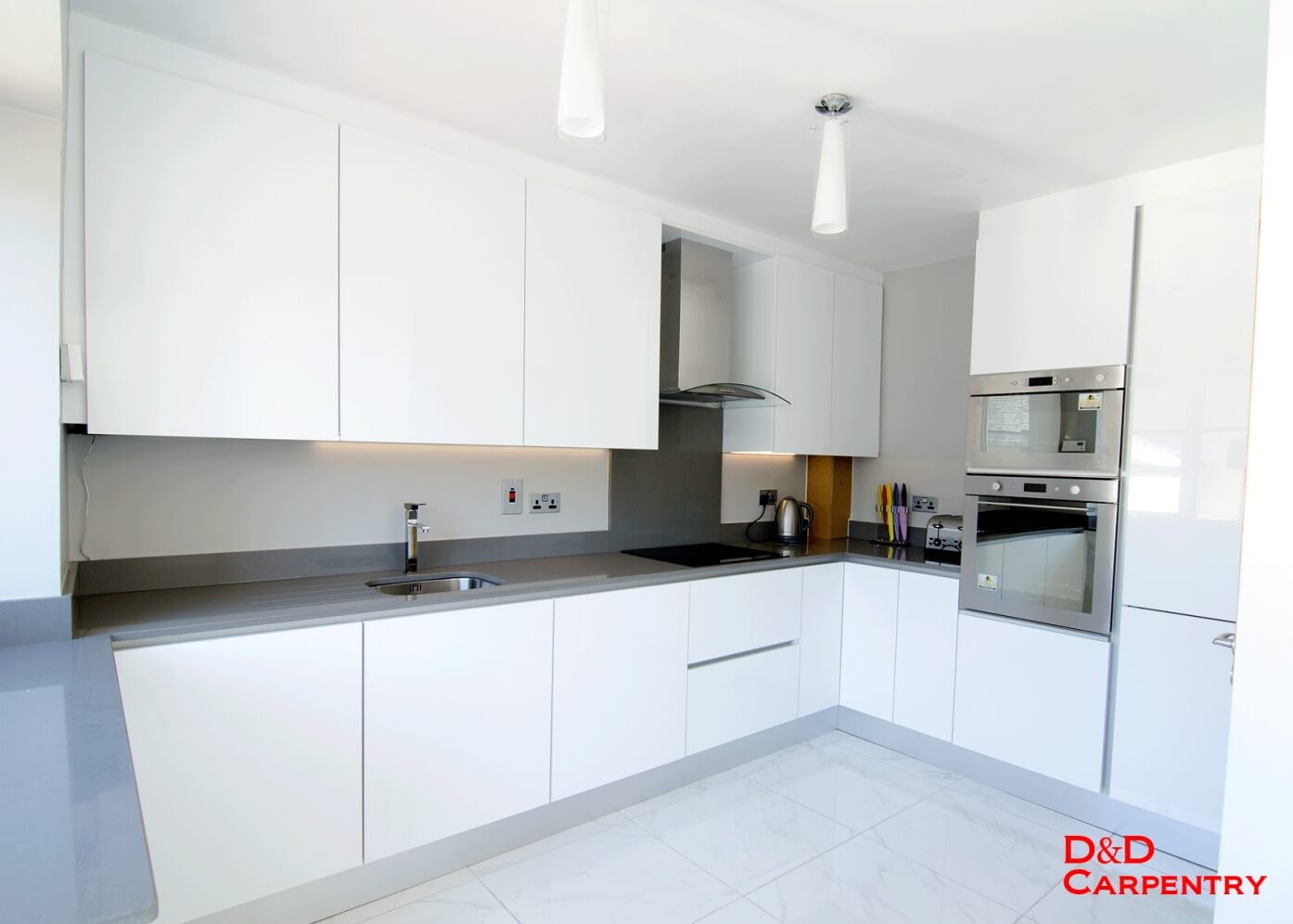 D&D Carpentry - Bespoke Kitchen Design and Fitting - Bespoke Kitchens ...