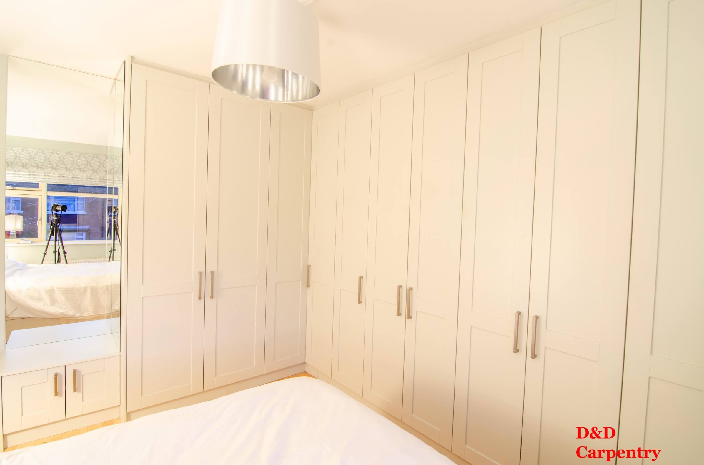 Custom Wardrobe Design and Fitting in Ireland - Fitted Wardrobe and ...