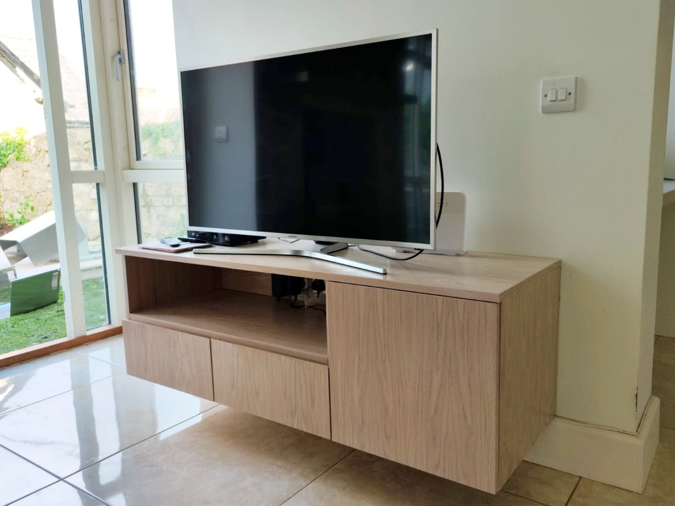 Custom Living Room Furniture - Bespoke Living Room & Lounge Furniture ...