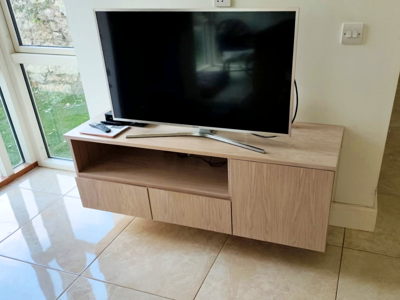 Custom Living Room Furniture - Bespoke Living Room & Lounge Furniture ...